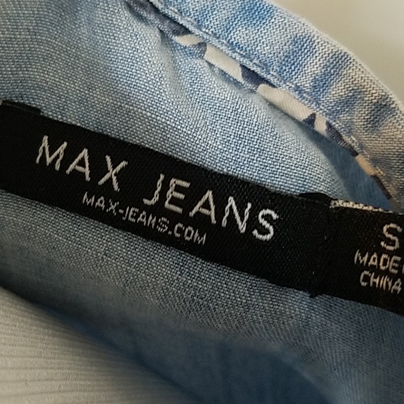 Max Jeans | Tops | Max Jeans Sleeveless Top | Poshmark